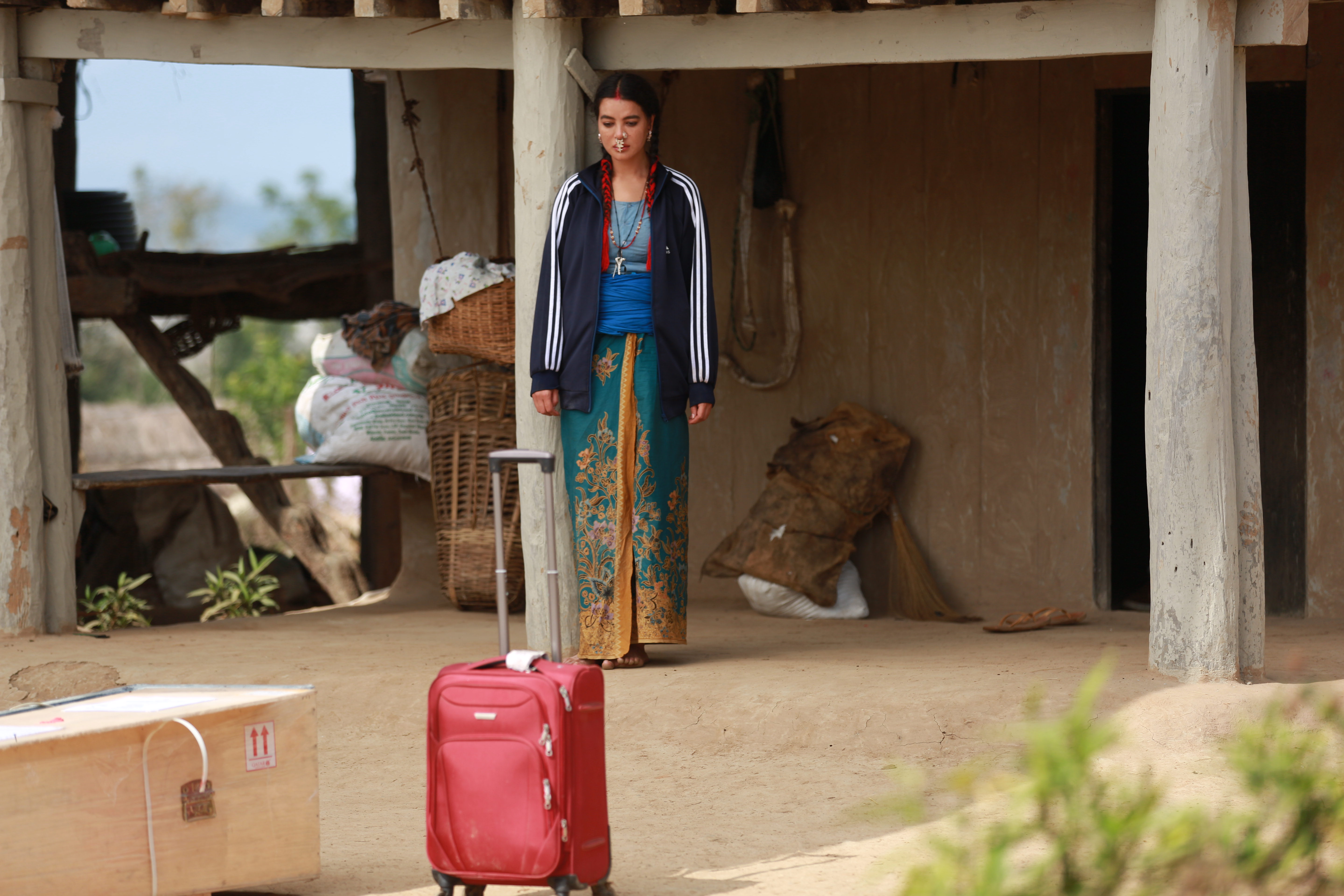 FILM: THE RED SUITCASE – LUMIERE CINEMA